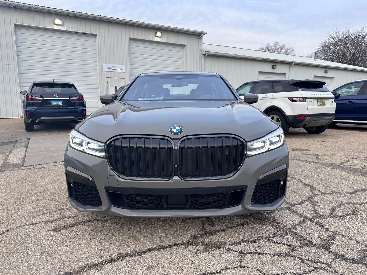 2020 BMW M760 xDrive 4D Sedan – MYST SCC